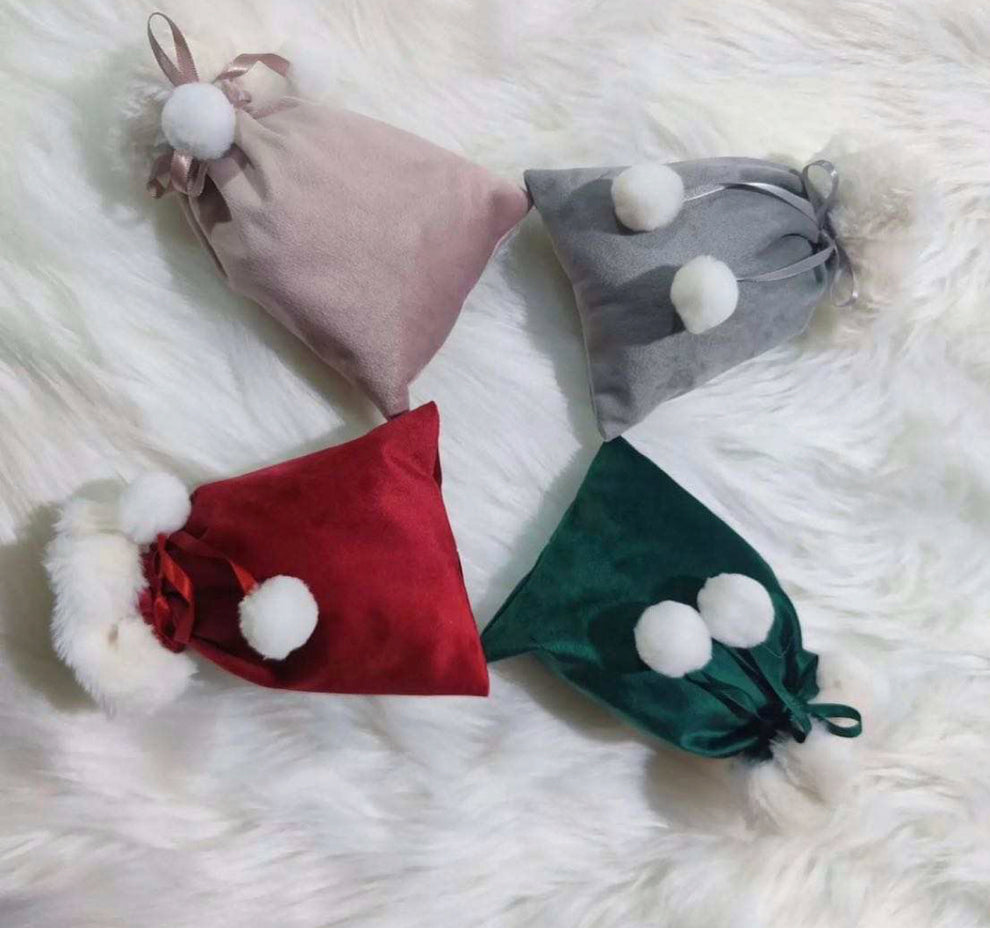 Mini Velvet Christmas Bags – For the Love of Crafts